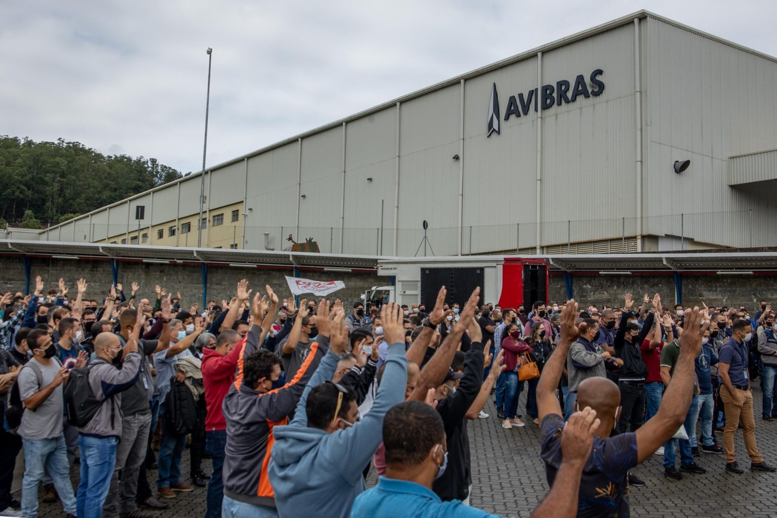 “Vender a Avibras para um grupo australiano é atacar a soberania ...